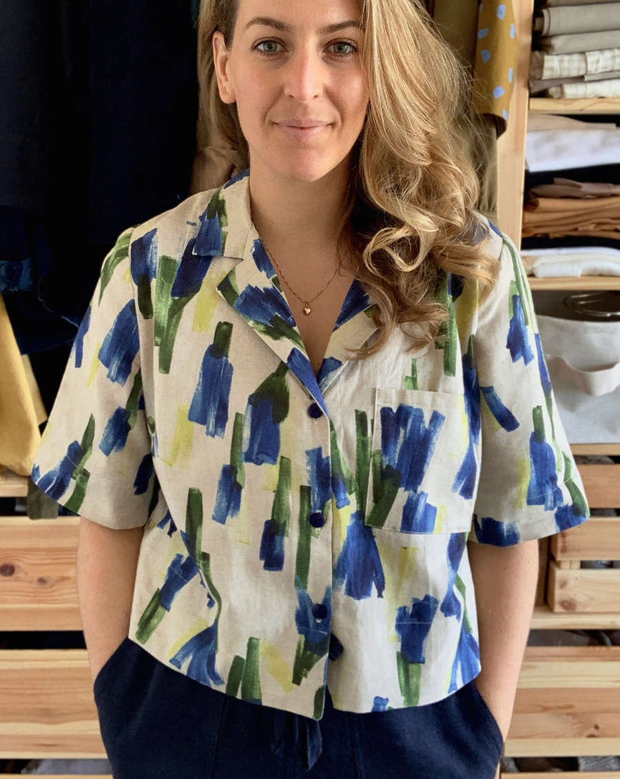 A Gilbert top made in Japanese Hokkoh Brushed Flowers – FABERWOOD